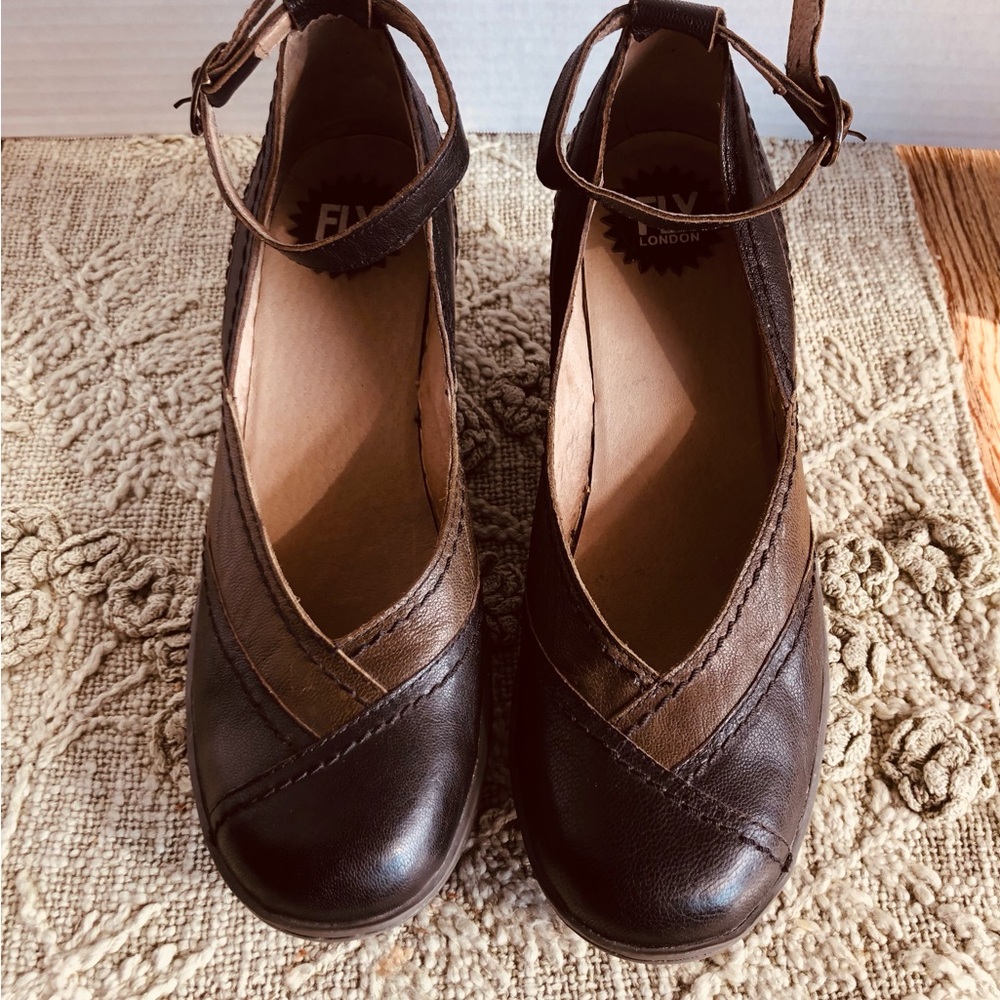 Fly London Leather Mary Jane Wedge Heel Size 38/7.5-8 - Gem
